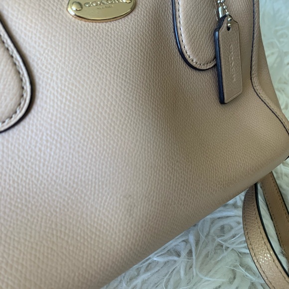Coach | Bags | Coach Cream Leather Crossbody Bag | Poshmark
